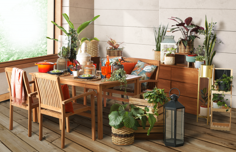 How to Choose Outdoor Furniture for Your Patio | AllHome